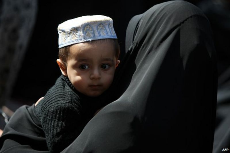 How come Iraq's population has been rising? - BBC News