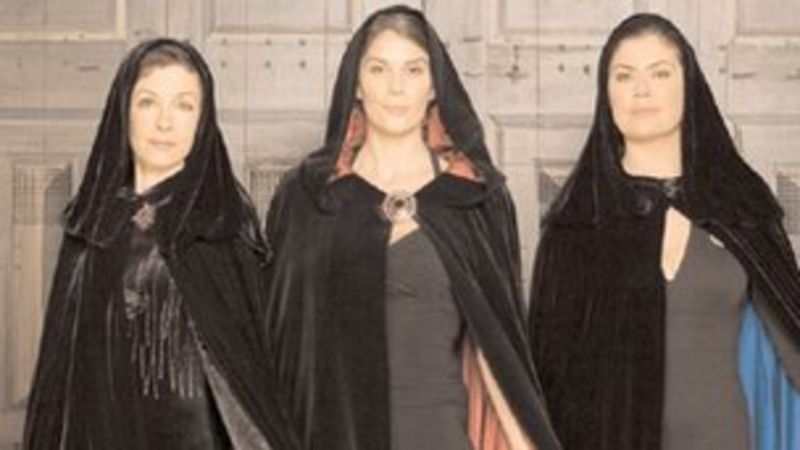 Amber Martinez revealed as new Scottish Widows model - BBC News