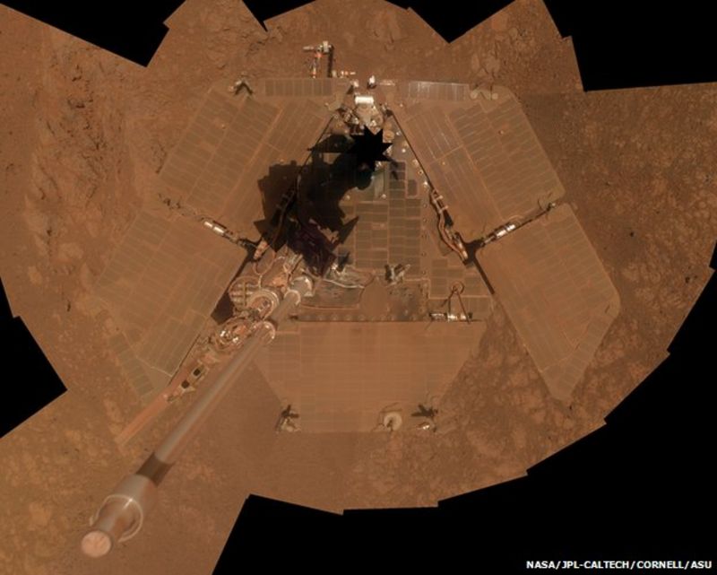 Opportunity rover clocks 10 years on Mars - BBC News