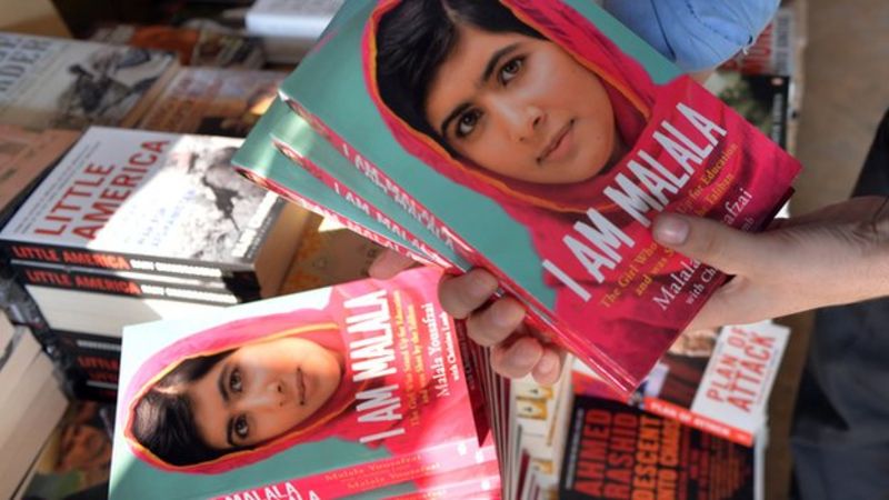 Malala Yousafzai to receive Anne Frank courage award - BBC News