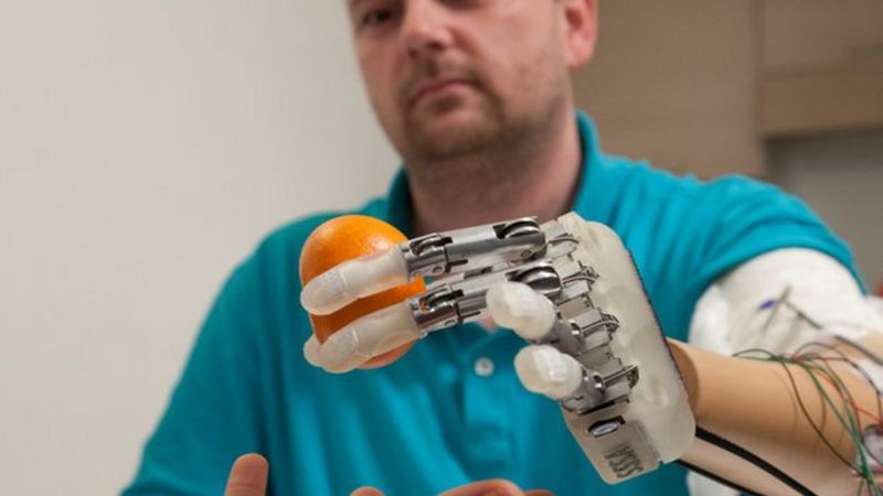 Bionic hand that can 'feel' - BBC Newsround