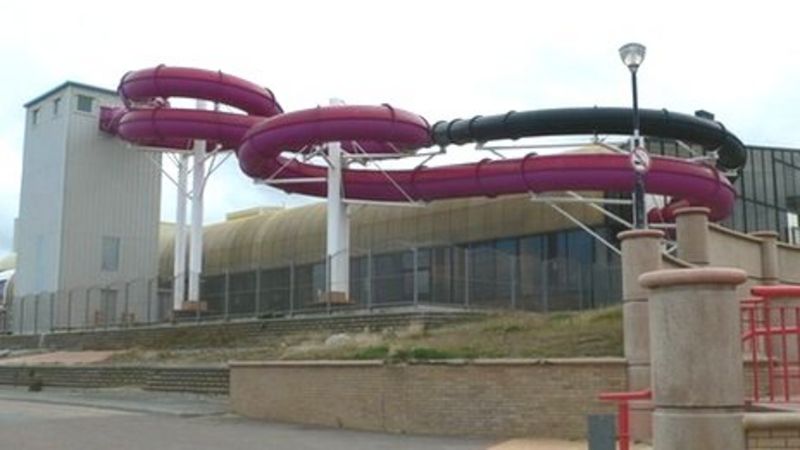 Rhyl Sun Centre: no more waves in the lagoon pool - BBC News