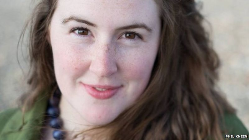 Singer Ruth Keggin 'breathes life' into ancient language - BBC News