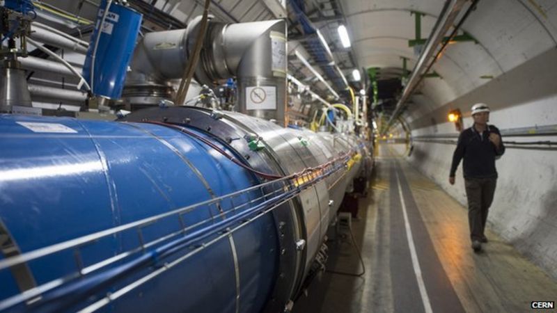 Cern considers building huge physics machine - BBC News