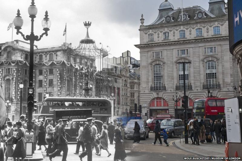In pictures: London now and then - BBC News