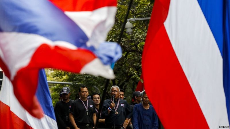 Day in pictures: 27 February 2014 - BBC News