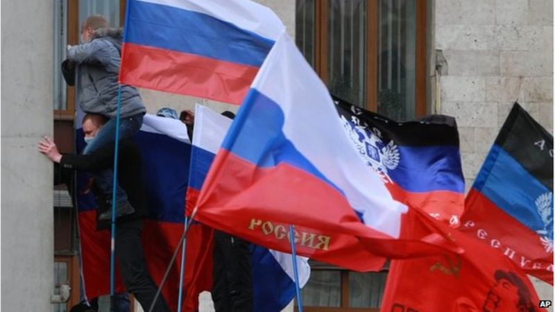 Ukraine crisis: BBC reporters on the ground - BBC News