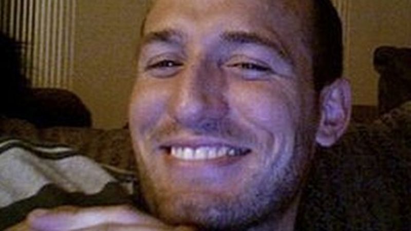 Kevin Bond's traffic lights killer jailed again for murder - BBC News