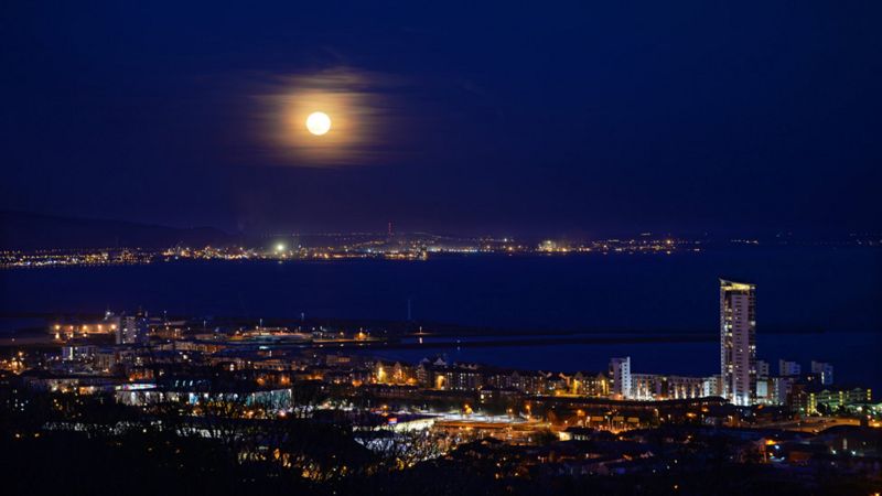 Your Pictures: Photos from Wales - BBC News