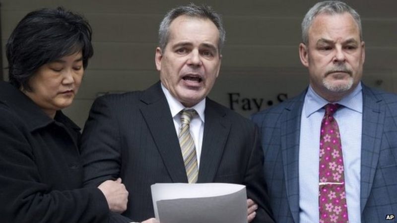 Calgary stabbings: Matthew de Grood's father speaks out - BBC News