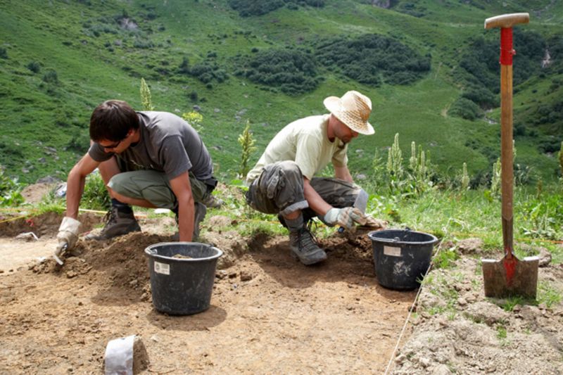 A Point of View: Is the archaeological dig a thing of the past? - BBC News
