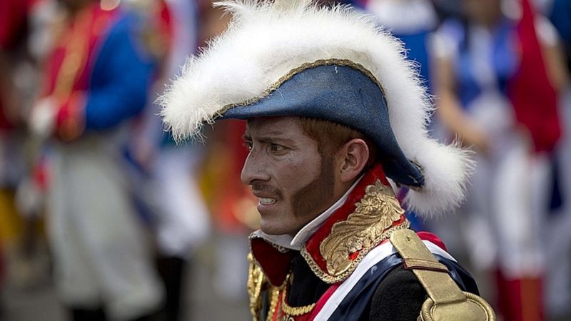 In pictures: Mexico celebrates Cinco de Mayo - BBC News
