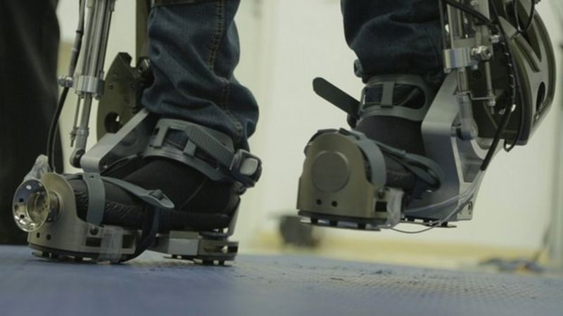 Paralysed person 'to walk' at World Cup - BBC News