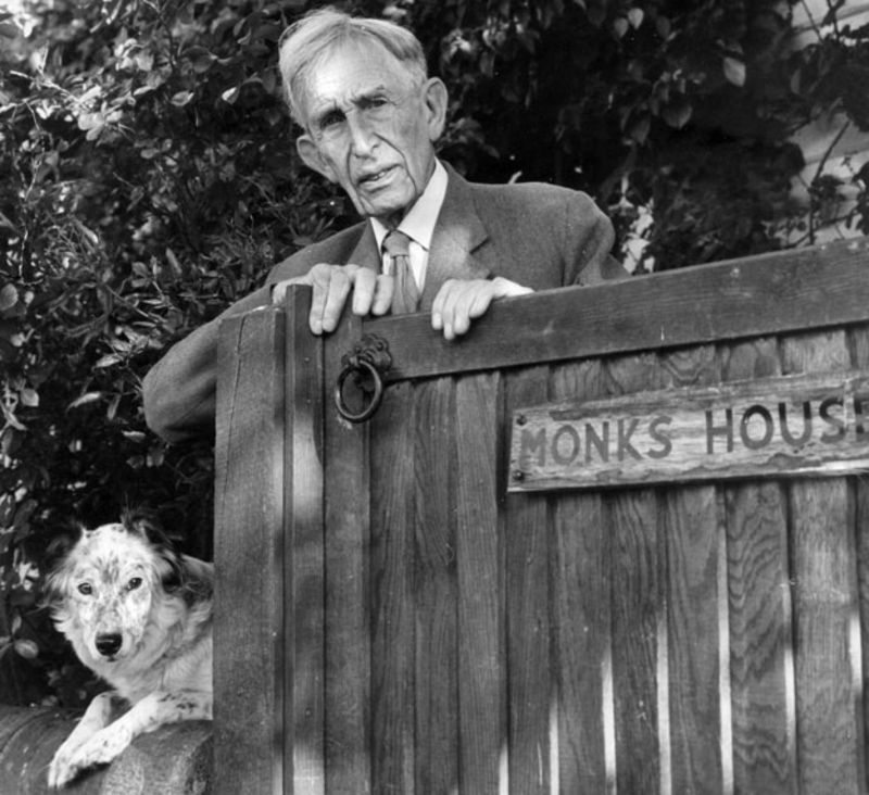 Leonard Woolf s Forgotten Sri Lankan Novel BBC News leonard-woolf-s-forgotten-sri-lankan-novel-bbc-news