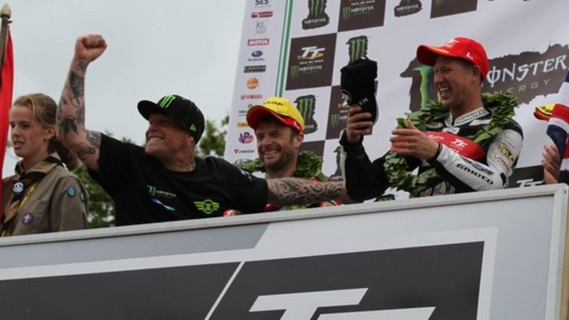 Isle of Man TT 2014: Stroud rider Bob Price killed - BBC News