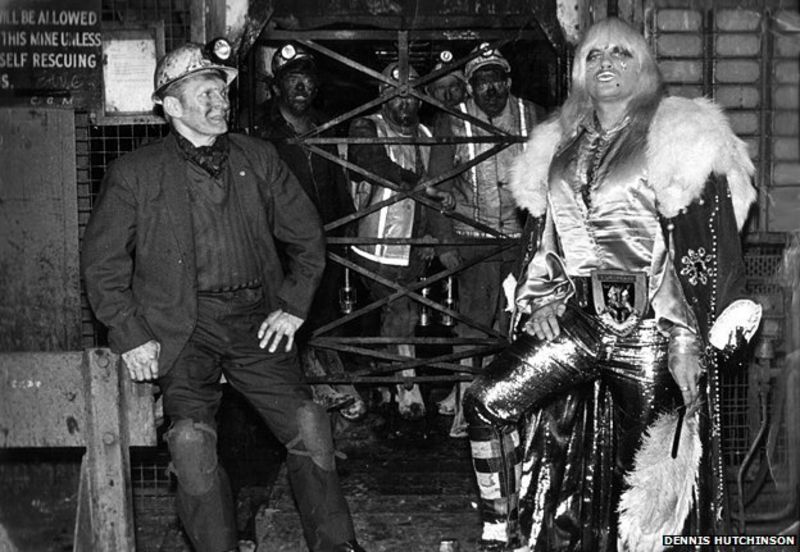 Exotic Adrian Street and the picture that 'won’t shut its gob' - BBC News