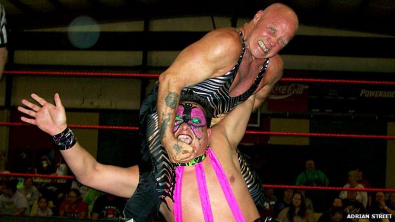 Exotic Adrian Street and the picture that 'won’t shut its gob' - BBC News