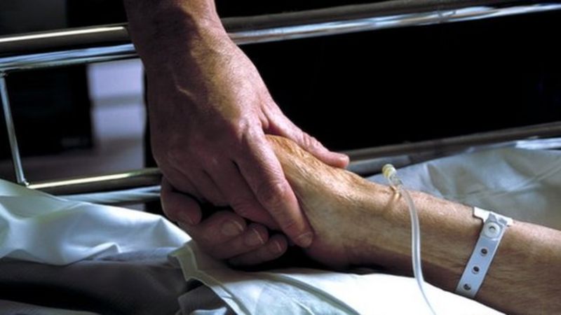Stephen Hawking: Why I support Assisted Dying - BBC News