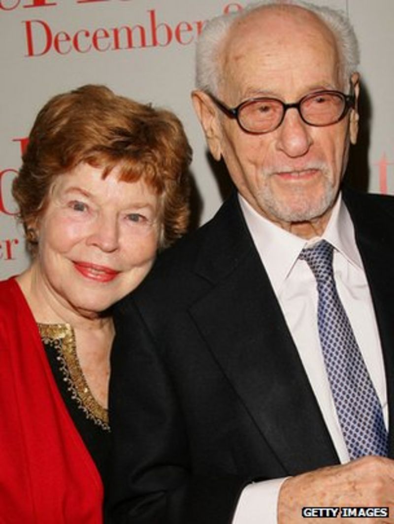 Eli Wallach, star of The Magnificent Seven, dies at 98 - BBC News