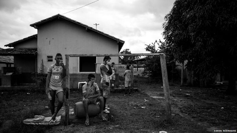 Brazilian football team builds on tribal traditions - BBC News