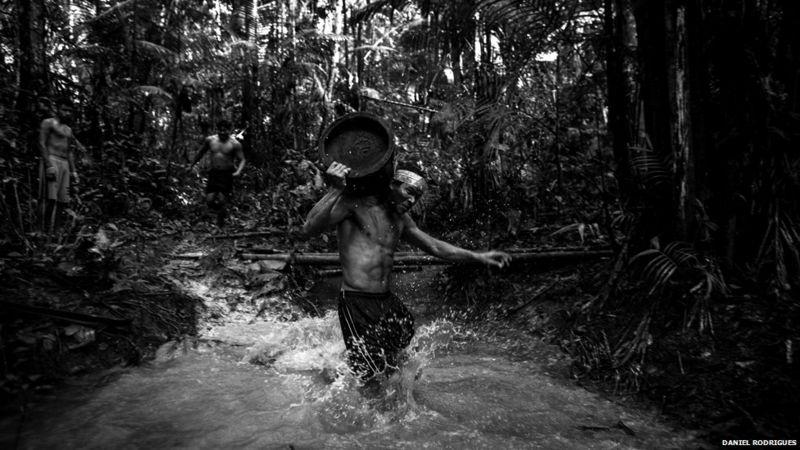 Brazilian football team builds on tribal traditions - BBC News
