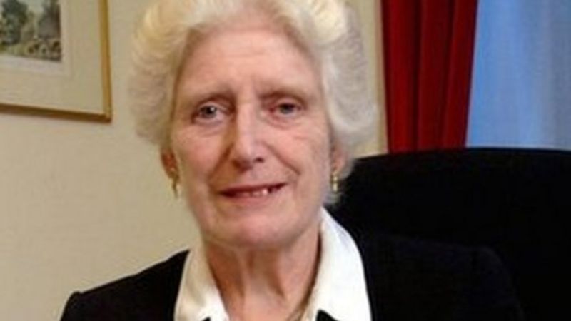 Butler-Sloss steps down from child abuse inquiry - BBC News