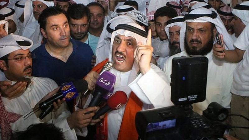 Kuwait: Fear over freedoms as nationalities revoked - BBC News