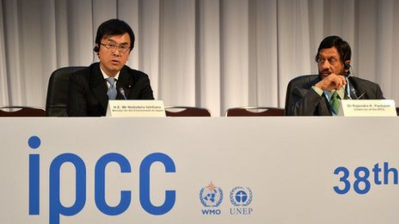 Climate change plans require urgent action, government warned - BBC News