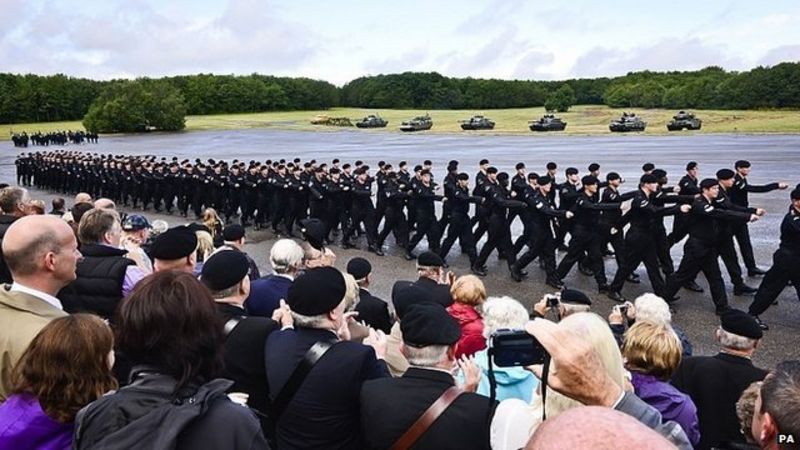 Royal Tank Regiment launched at parade in Wiltshire - BBC News