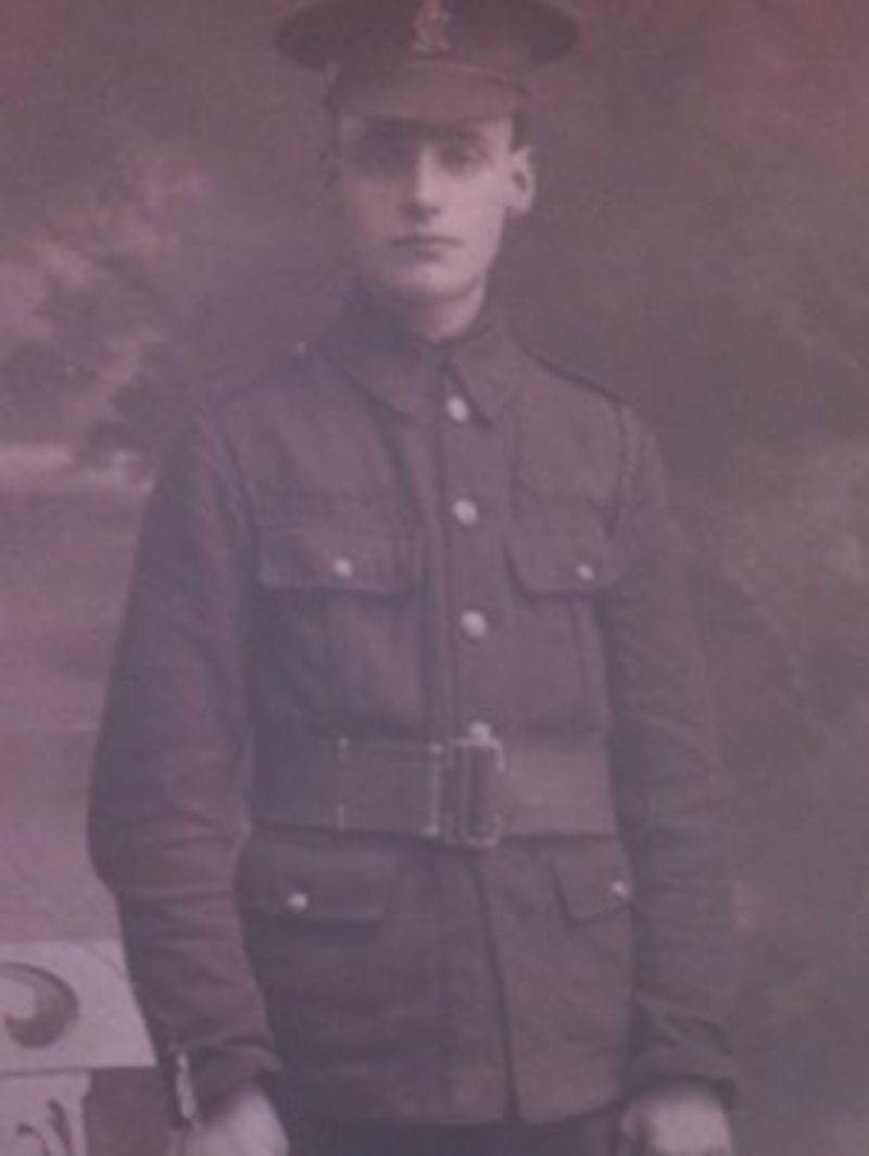 World War One: Legacy of Connaught Rangers remembered - BBC News