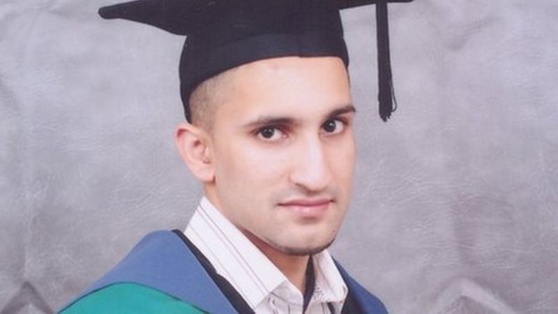 Atif Ali murder conspiracy: Luton sisters jailed for perjury - BBC News