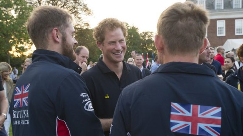 Invictus Games: Elizabeth Marks gives gold medal to Papworth Hospital ...