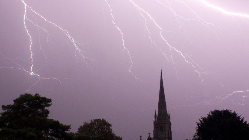 Thursday's Thunderstorms - BBC Weather
