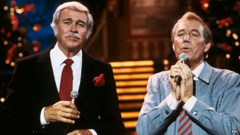 Obituary: Val Doonican - BBC News