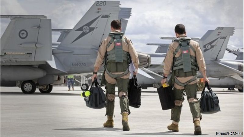 Australia approves strikes against IS in Iraq - BBC News
