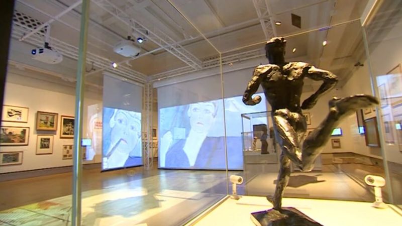 Leicester New Walk Museum exhibits German Expressionist art - BBC News