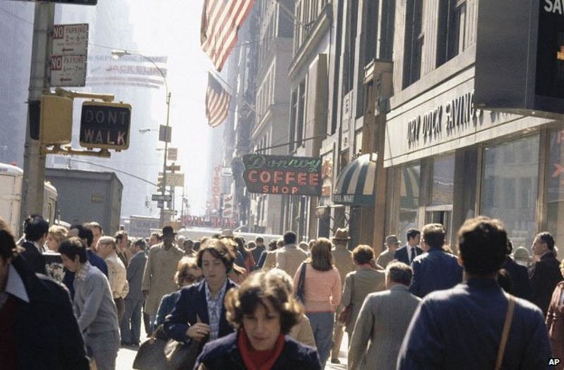 New York 1976: Cab-driving in the artistic heart of the universe - BBC News
