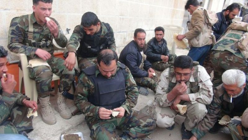 Islamic State: Syria rebels warn of backlash over US air strikes - BBC News