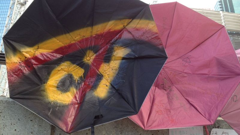 In pictures: Hong Kong protest art - BBC News