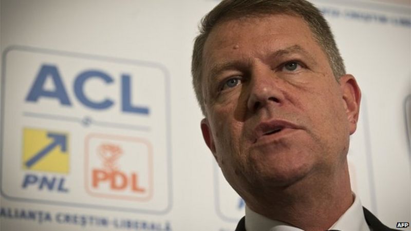 Romania elects president to replace Basescu - BBC News