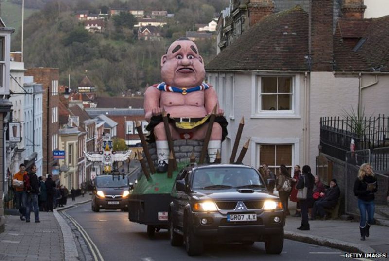 Notable effigies from Lewes's Bonfire Nights - BBC News