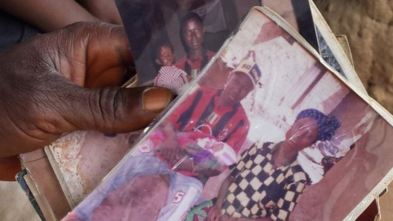 First Ebola boy likely infected by playing in bat tree - BBC News