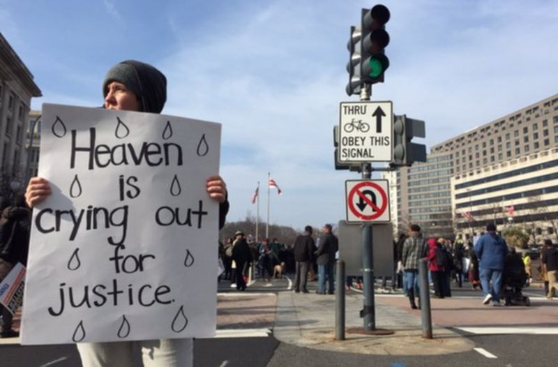 Washington march: Civil rights protest over US police killings - BBC News