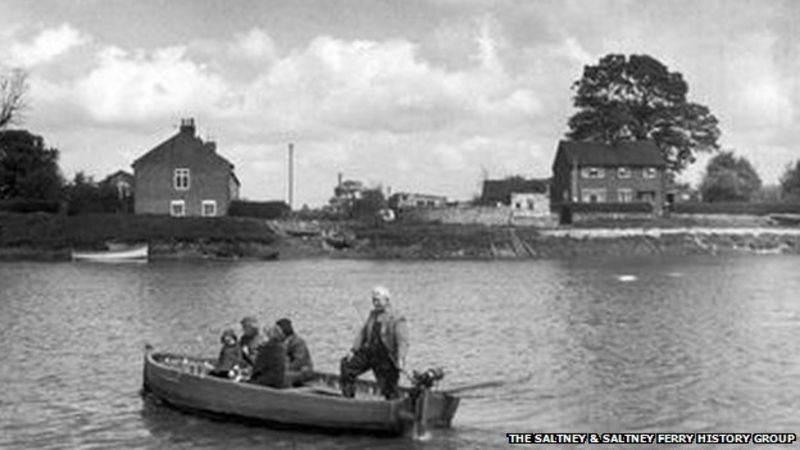 Saltney ferryman's past revived in new trail - BBC News