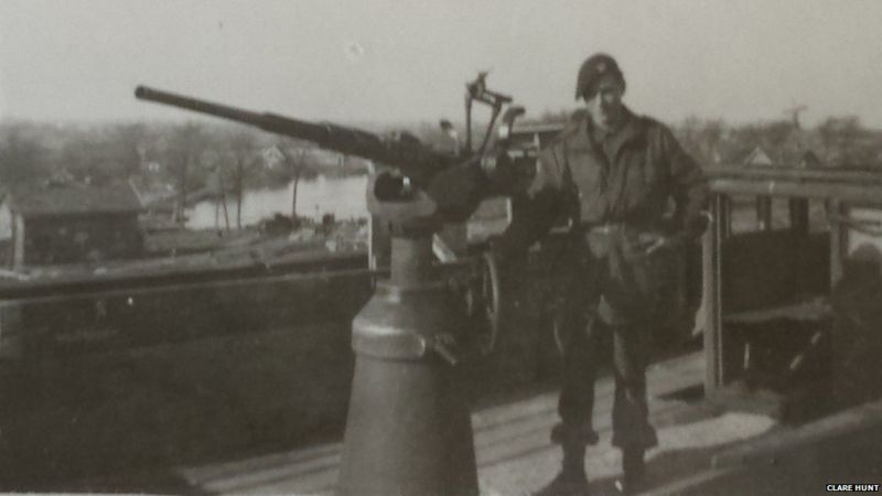 WWII: German camera captures Nazi troops at rest - BBC News