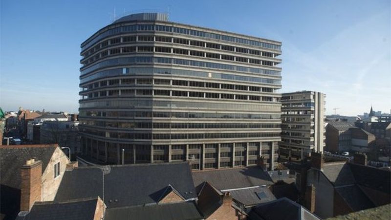 Leicester IBM services centre 'to create 300 jobs' - BBC News