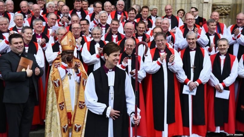 In pictures: Church of England's first woman bishop consecration - BBC News