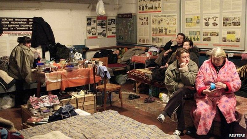 Ukraine battle rages for key town of Debaltseve - BBC News