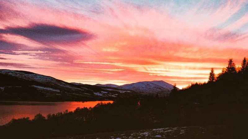 Your pictures of Saturday's sunset in Scotland - BBC News