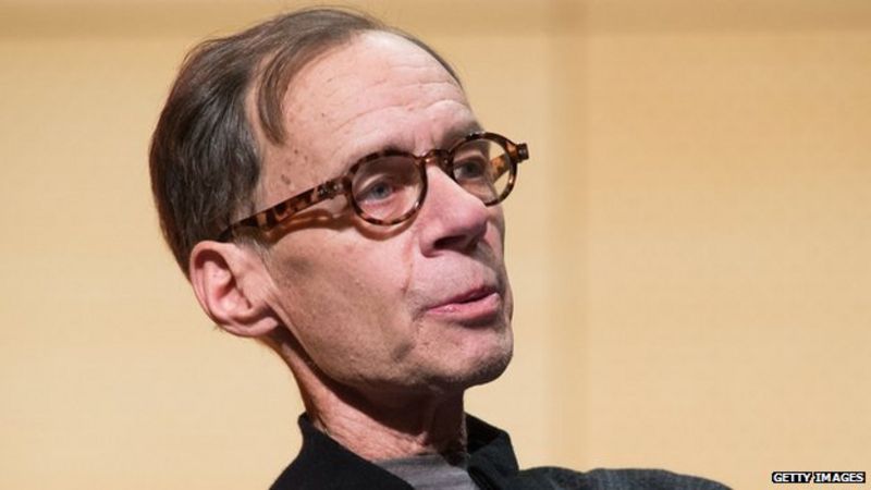 David Carr, breastfeeding and me: The power of a kind act - BBC News